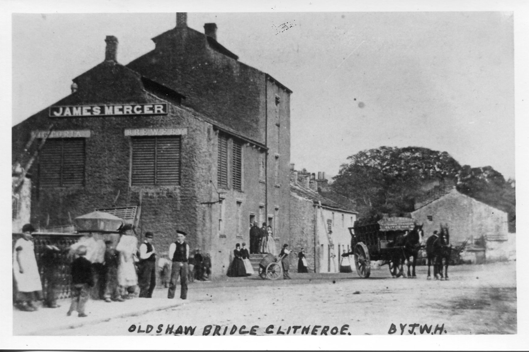 File:Crabtree Victoria Bry Clitheroe a001 (1).jpg - Brewery History ...
